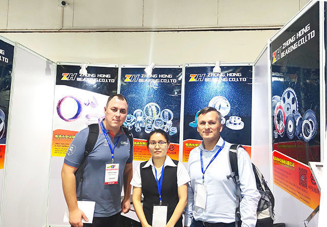 FY510M واحد بلبرینگ 4 پیچ